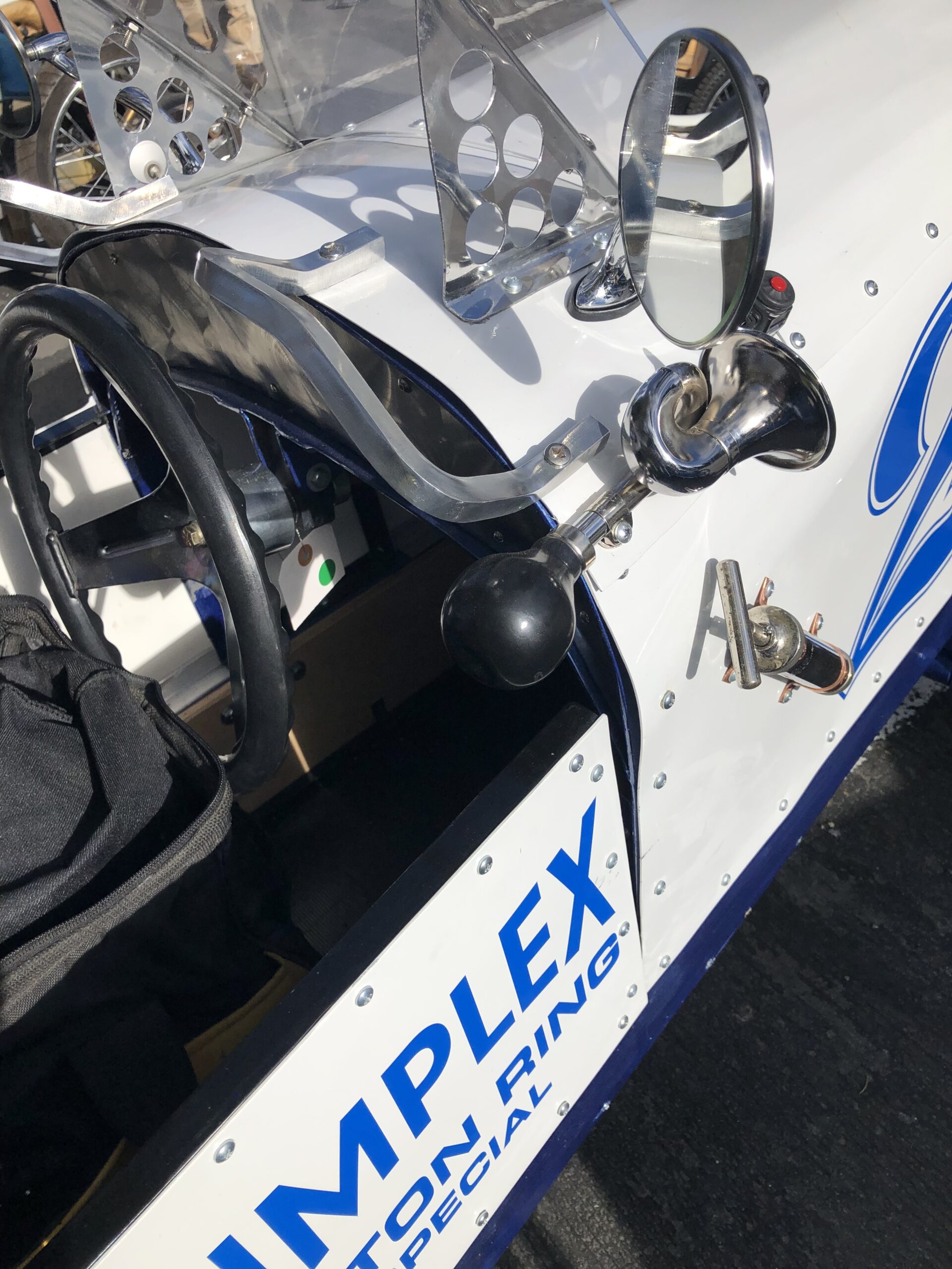 Ingress/Egress Cockpit Handles